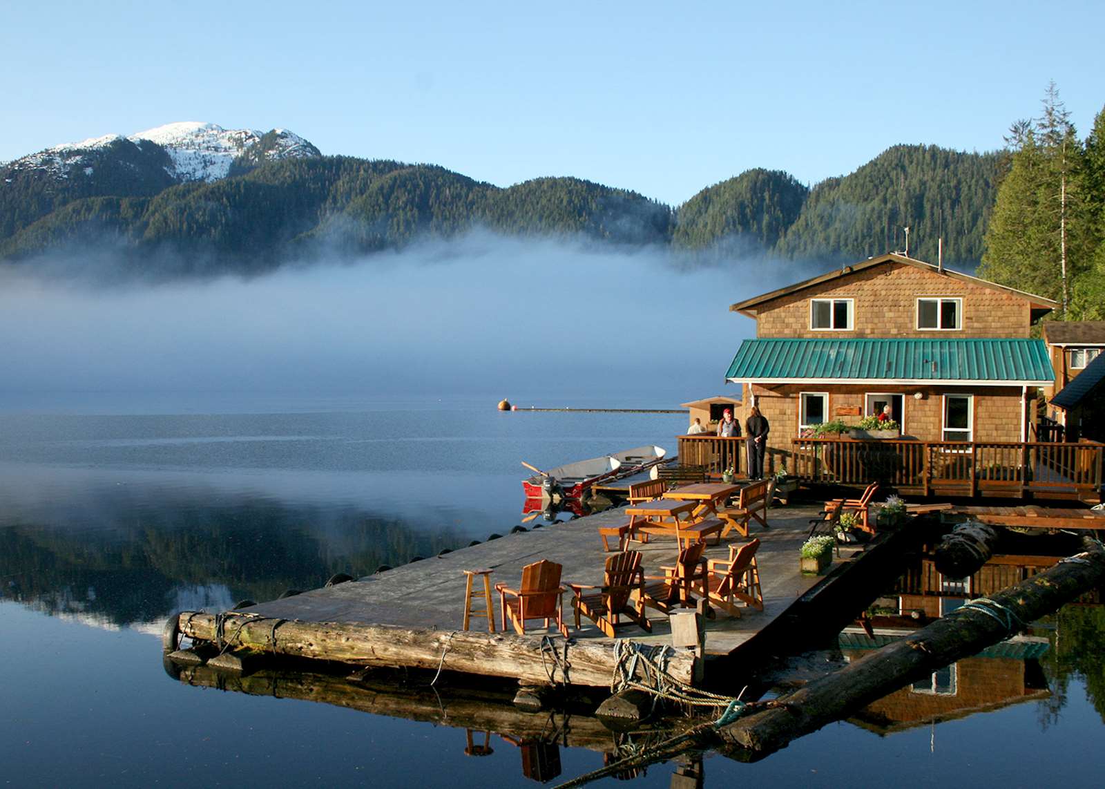 Bear watching in Canada | Travel guide | Audley Travel UK