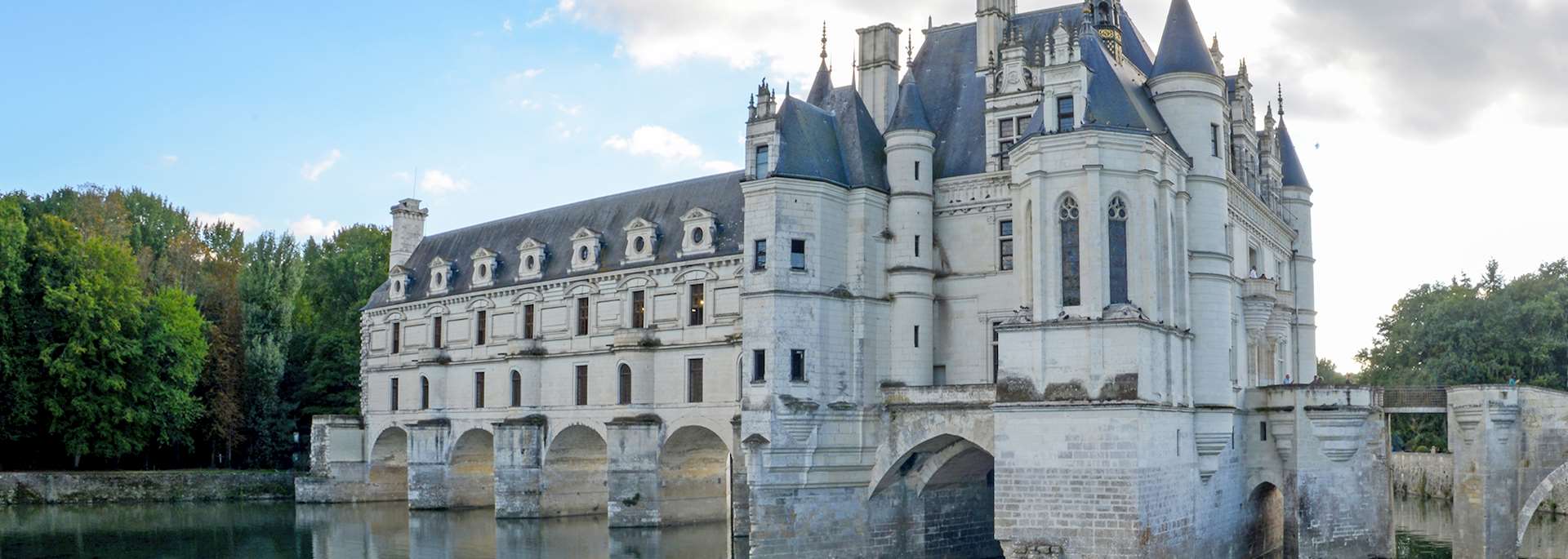 visiting chenonceau